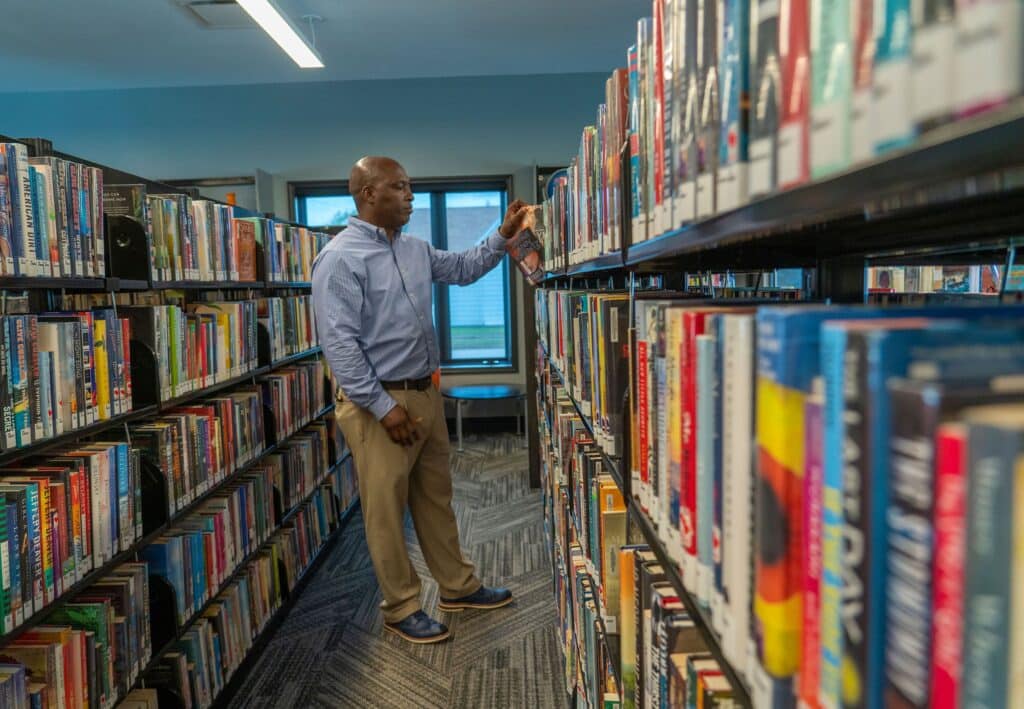 Friends of the Library - Vigo County Public Library